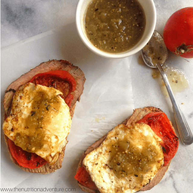 Seared Tomato & Beef Breakfast Toast | The Nutrition Adventure