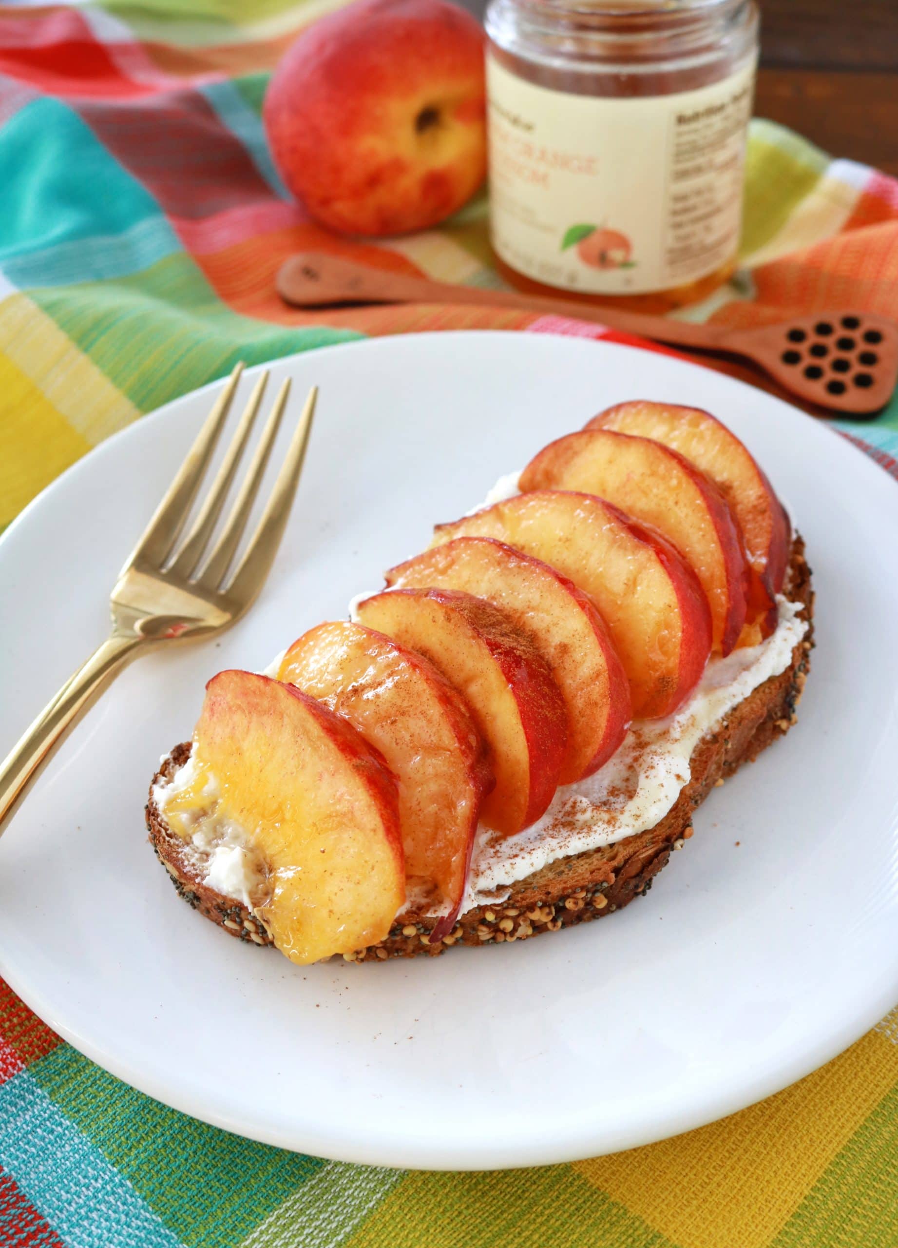Honey-Sweetened Fruit & Ricotta Toast | The Nutrition Adventure
