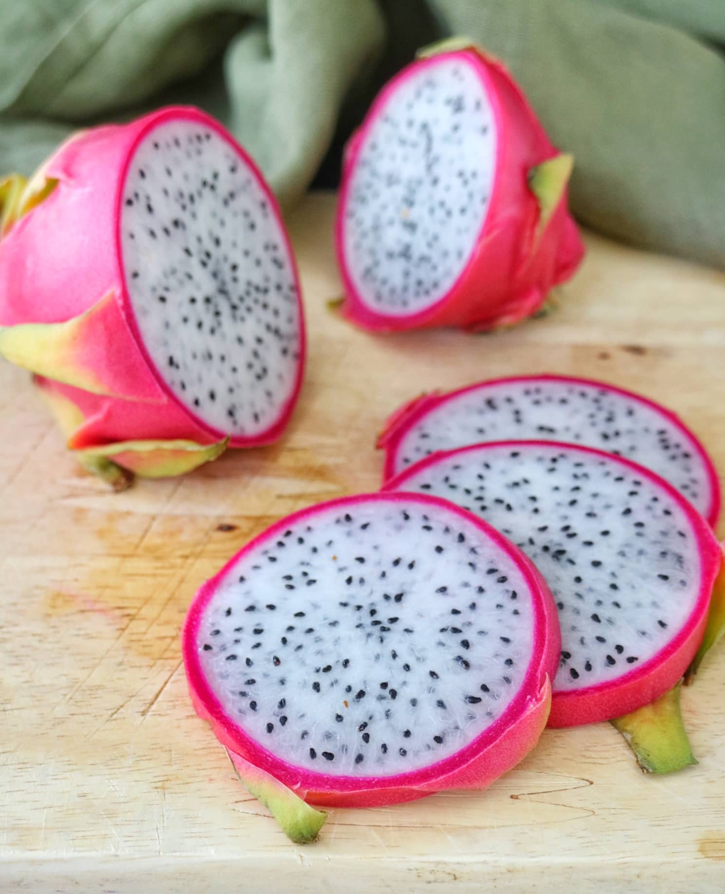 Summer Fruit Salsa with Cinnamon Pita Chips | The Nutrition Adventure